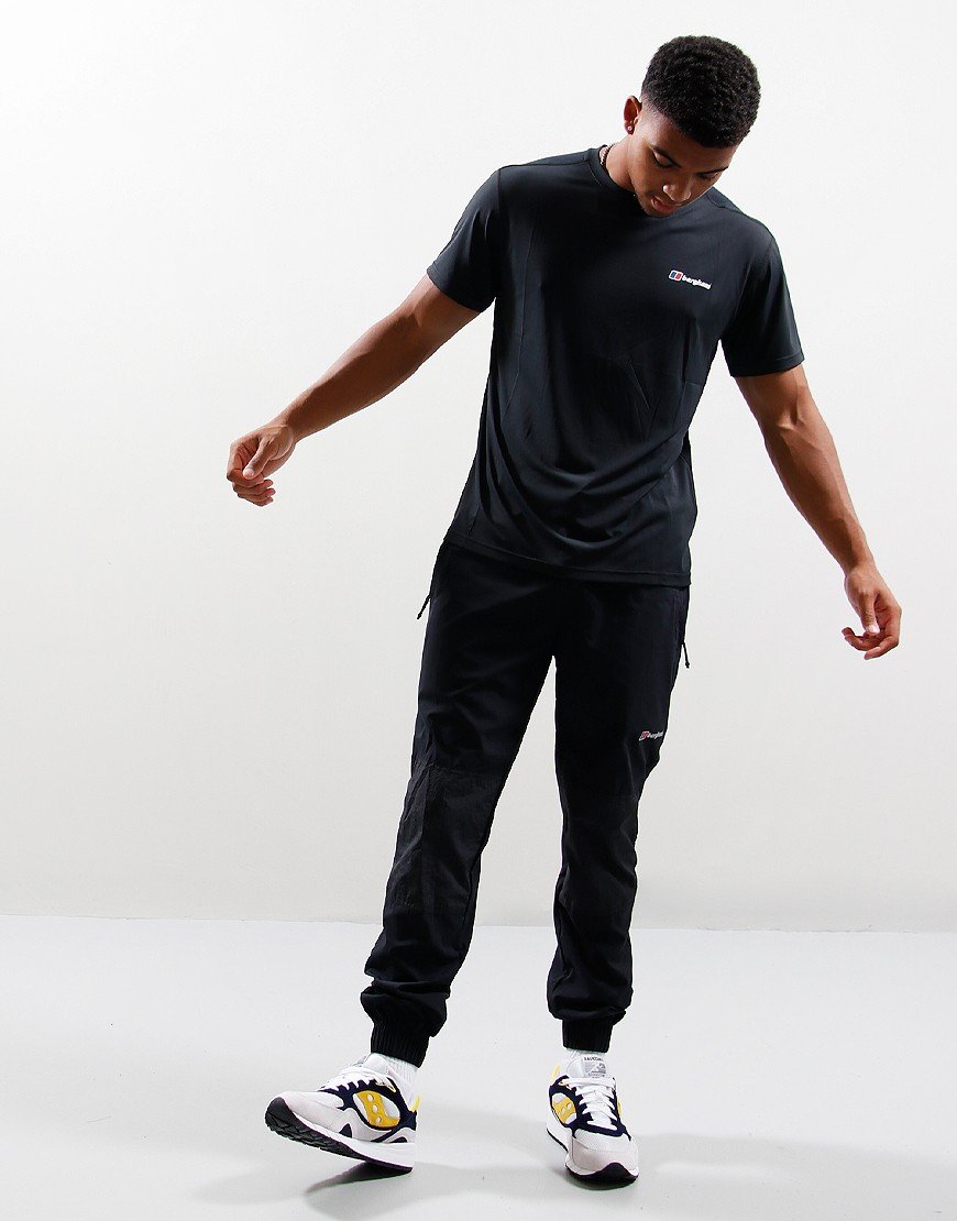 Berghaus Wayside Short Sleeve Tech T-Shirt Black/Black - Terraces Menswear