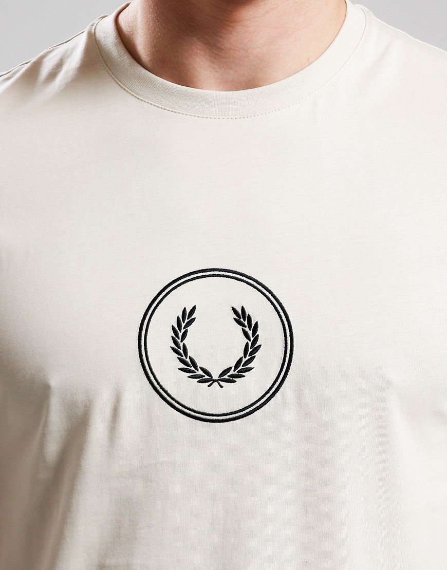 Fred Perry Circle Branding T-Shirt Oatmeal/Black - Terraces Menswear