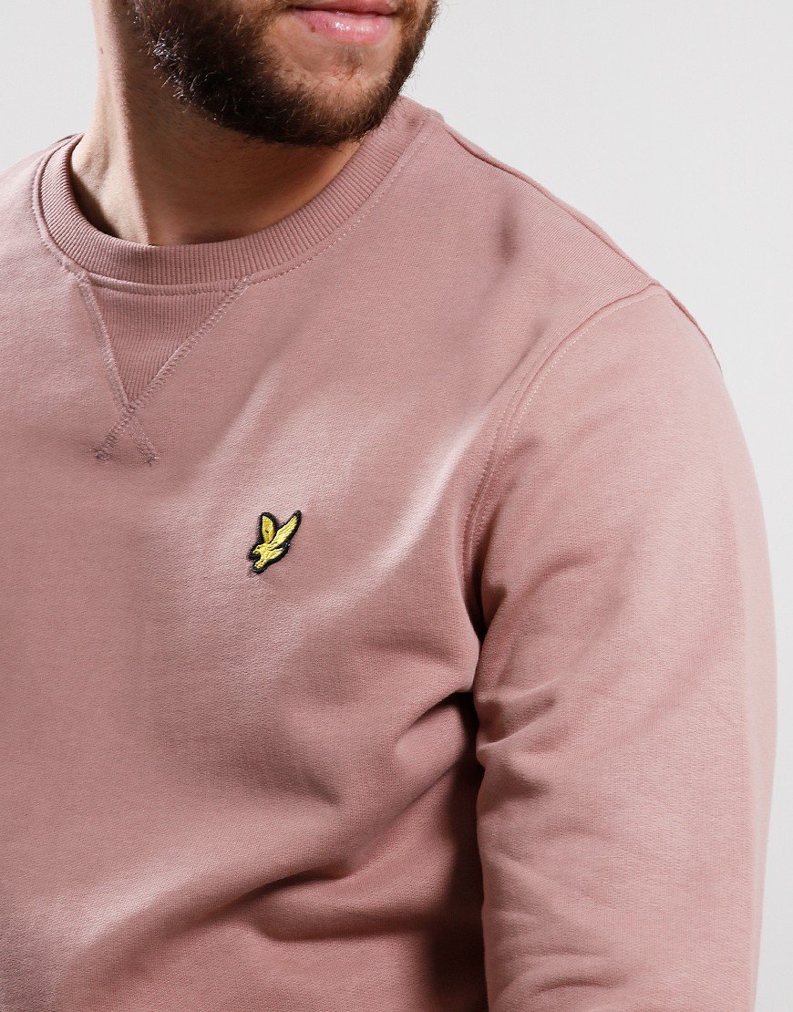 Lyle & Scott Crew Sweat Hut Pink - Terraces Menswear