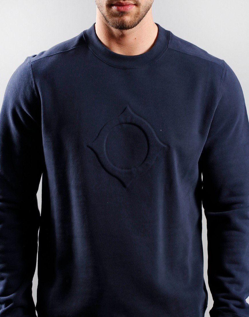 MA.Strum Embossed Crew Sweat Ink Navy - Terraces Menswear