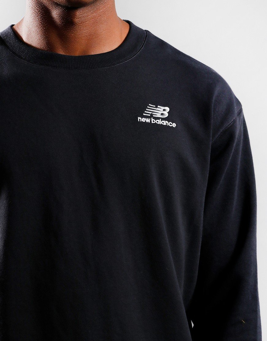 New Balance Essentials Crew Sweat Black - Terraces Menswear